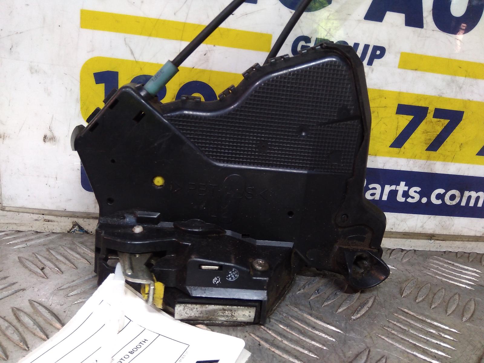 Door/Boot/Gate Lock Hiace Toyota 2006