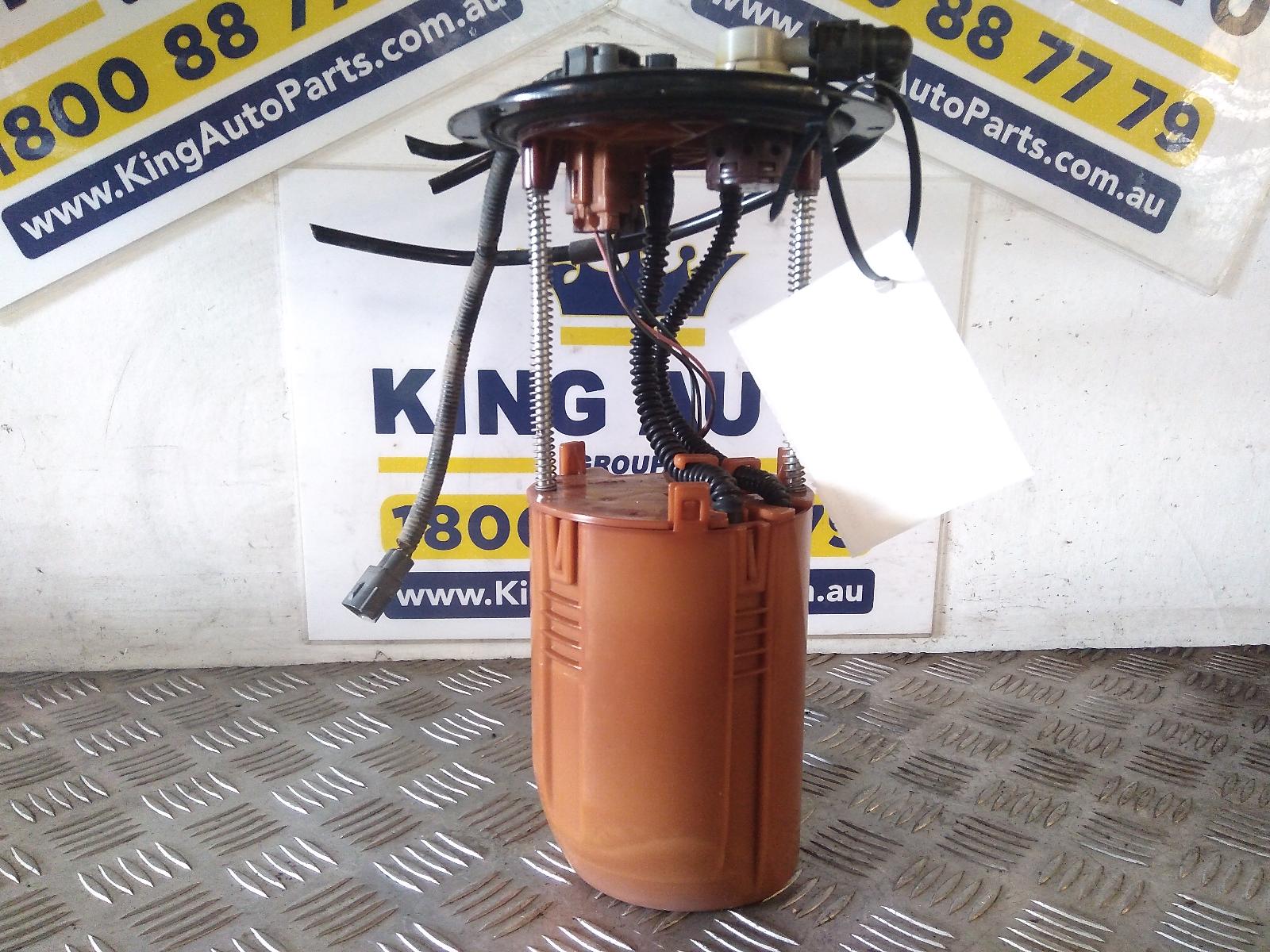 Fuel Pump Hiace Toyota 2006